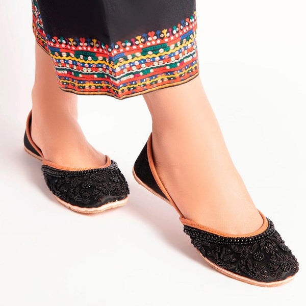 Khussa – BlackBeiger - Premium Footwear Brand